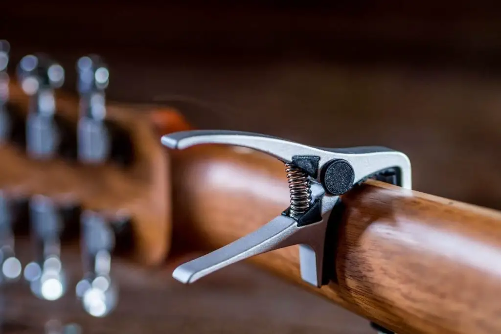 8 Reasons Why Using A Capo Is Great For Your Guitar Playing