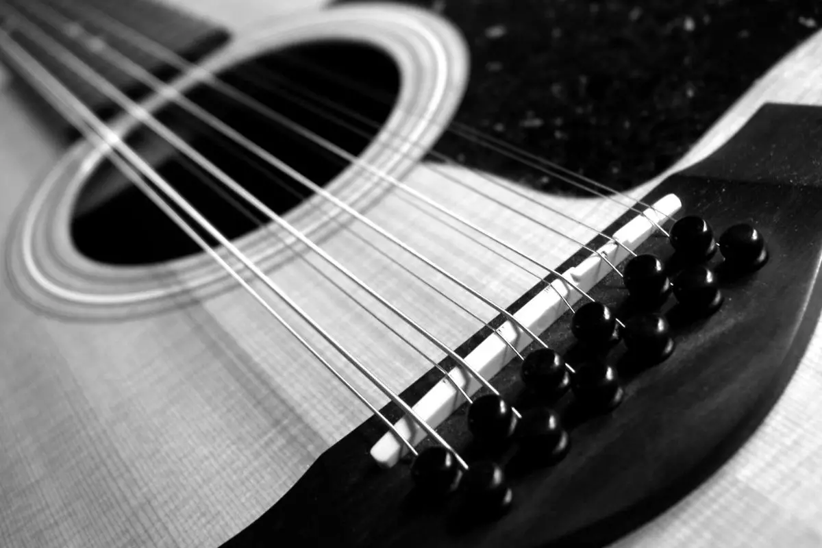 How To Tune A 12 String Acoustic Guitar - On Point Guitar