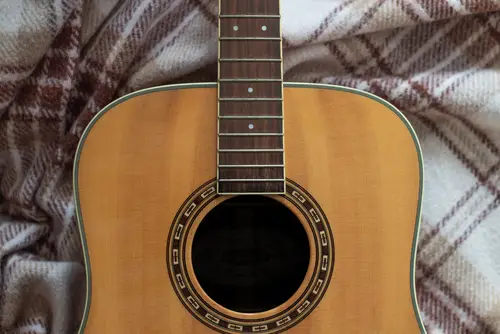 Is it Bad to Leave an Acoustic Guitar Without Strings? Best Guitar Care & Storage Tips - On ...