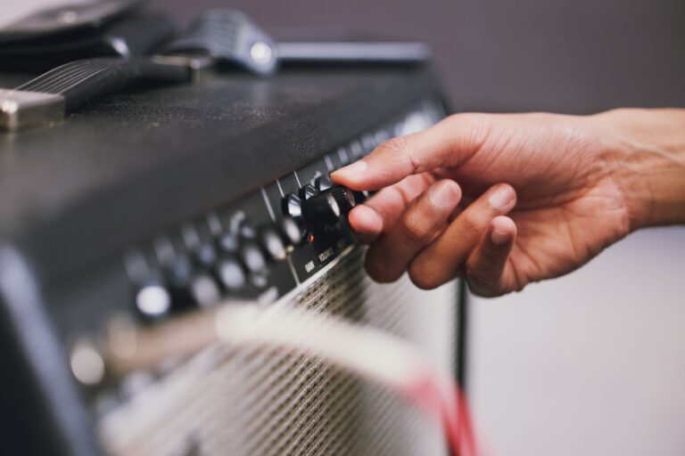 EQ Pedal Placement Tips: A Comprehensive Guide - On Point Guitar